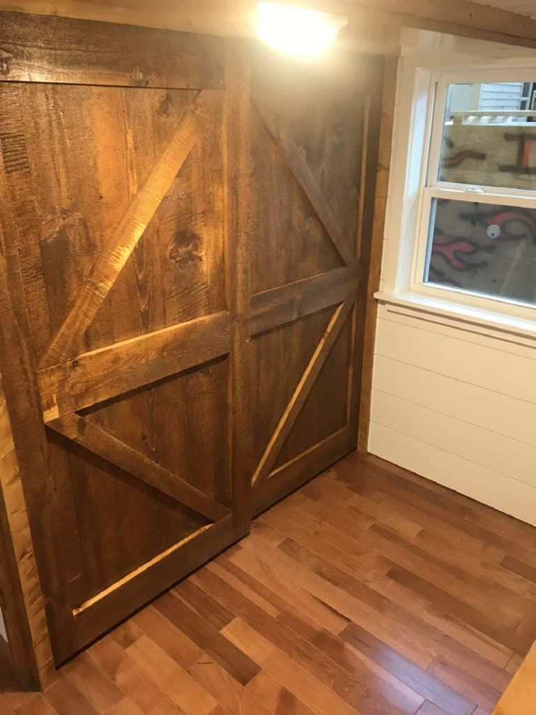 This Cute Little Log House Measures Just 9’ x 28’ and Has Three ...