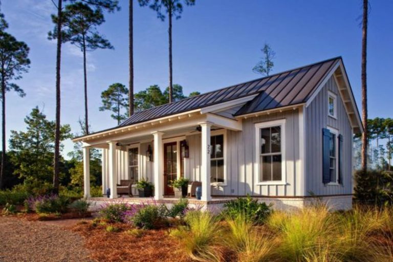 20 Amazing Small Metal Building Homes - Tiny Houses