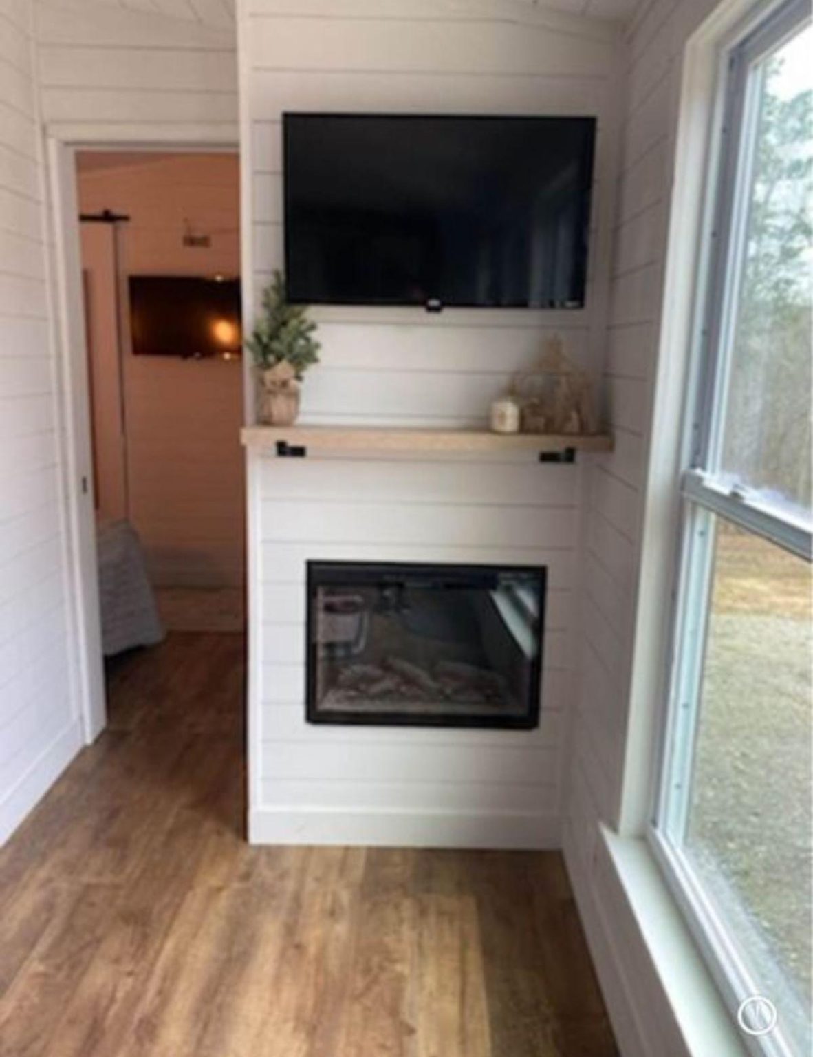 Tiny Modular Home With 2 Bedrooms is Perfect for a Small Family! - Tiny ...
