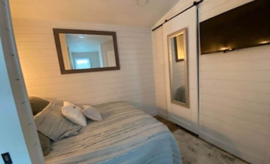Tiny Modular Home With 2 Bedrooms is Perfect for a Small Family! - Tiny ...