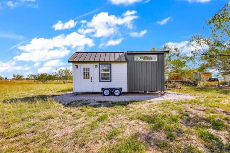 Sub-50k White Tail is a Towable Tiny Home - Tiny Houses