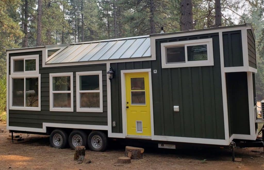 Stunning 28' Tiny House Is Packed With Amenities, Ready To Move Into ...